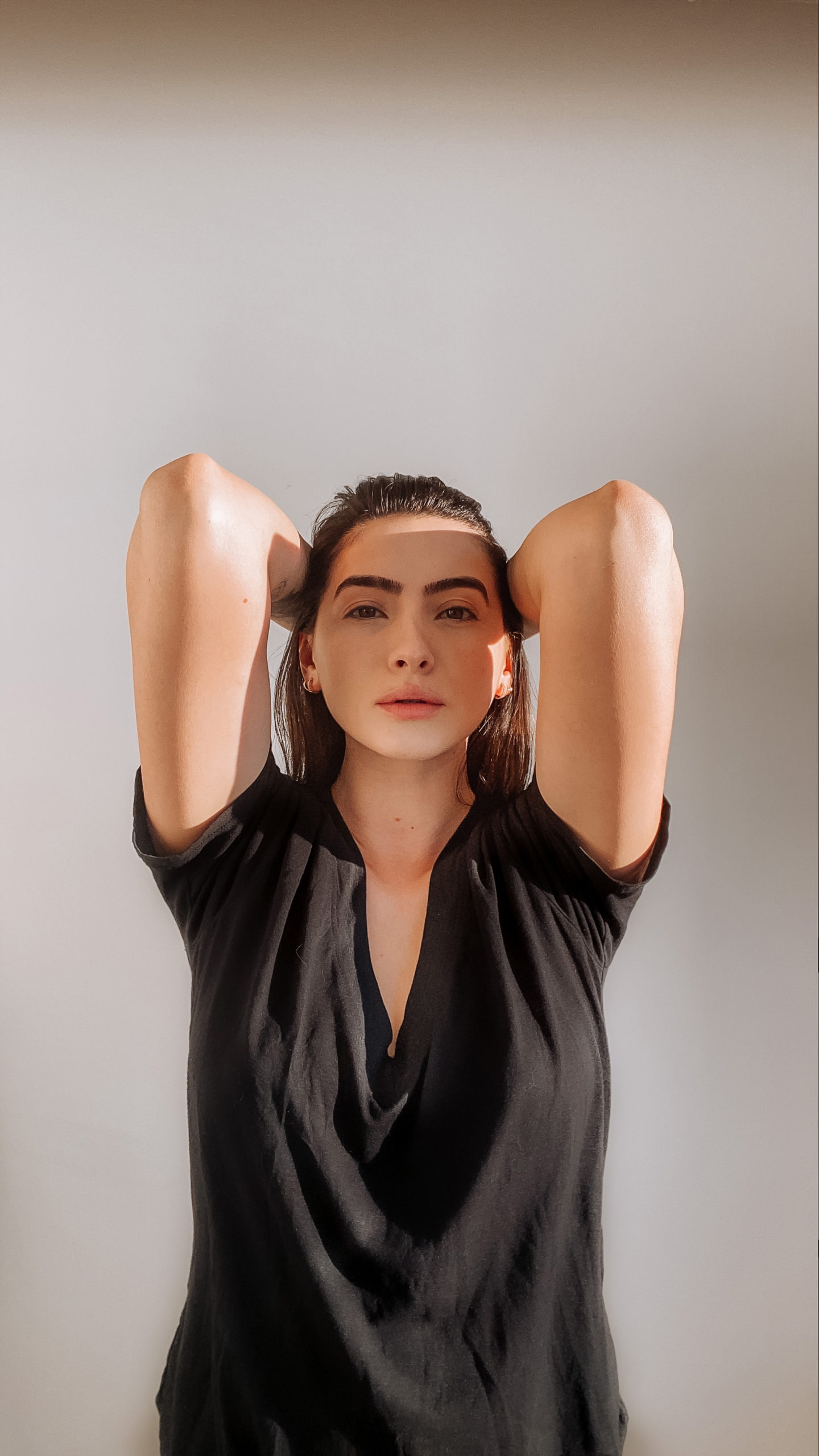 5 Ways to Combat a Breakout on Your Face - Simply Andreea